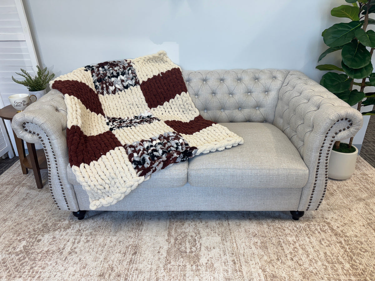 Checkered Blanket – BeCozi