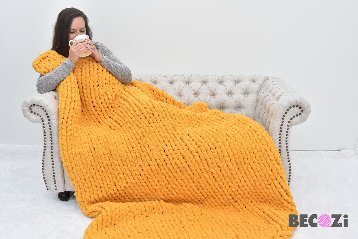 Chunky Knit Chenille Yarn blanket – BeCozi
